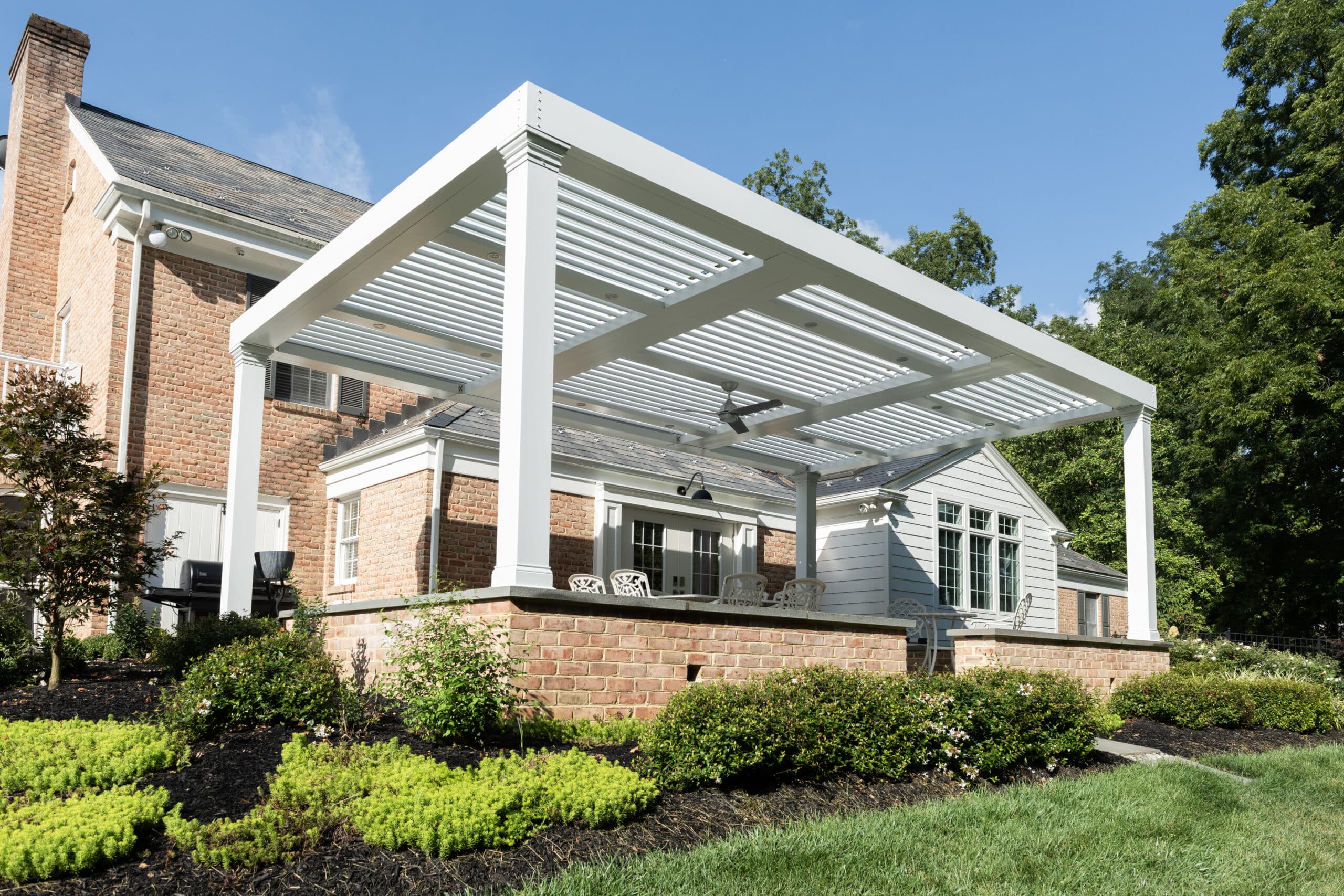 Commercial & Residential Pergolas in Central PA - Knutsen Outdoor